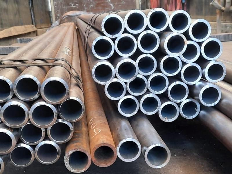 Hot Rolled Seamless Steel Pipes Ø139,7 x 4,5 mm – Marex Distribution